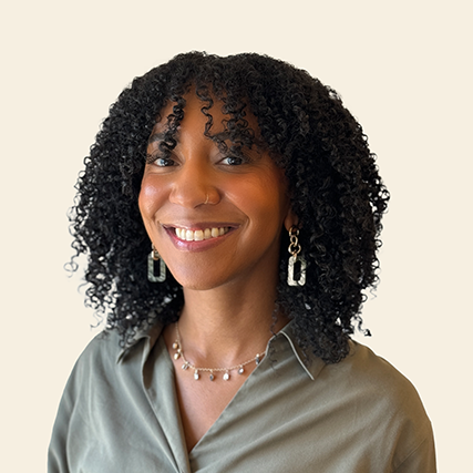 Crystal Cooper - Robin Hood